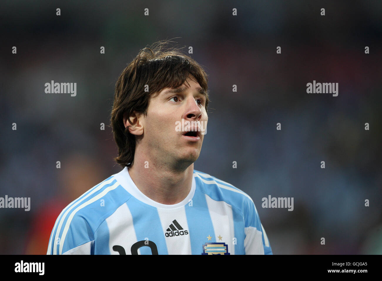 Messi 2010 hi-res stock photography and images - Alamy