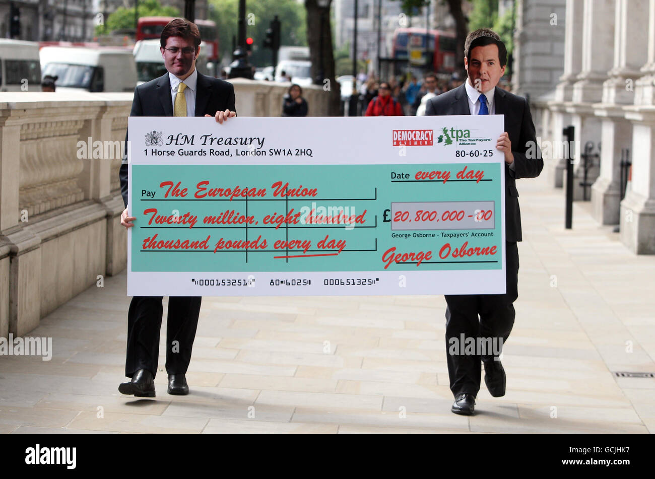 Cheque uk present hi-res stock photography and images - Alamy