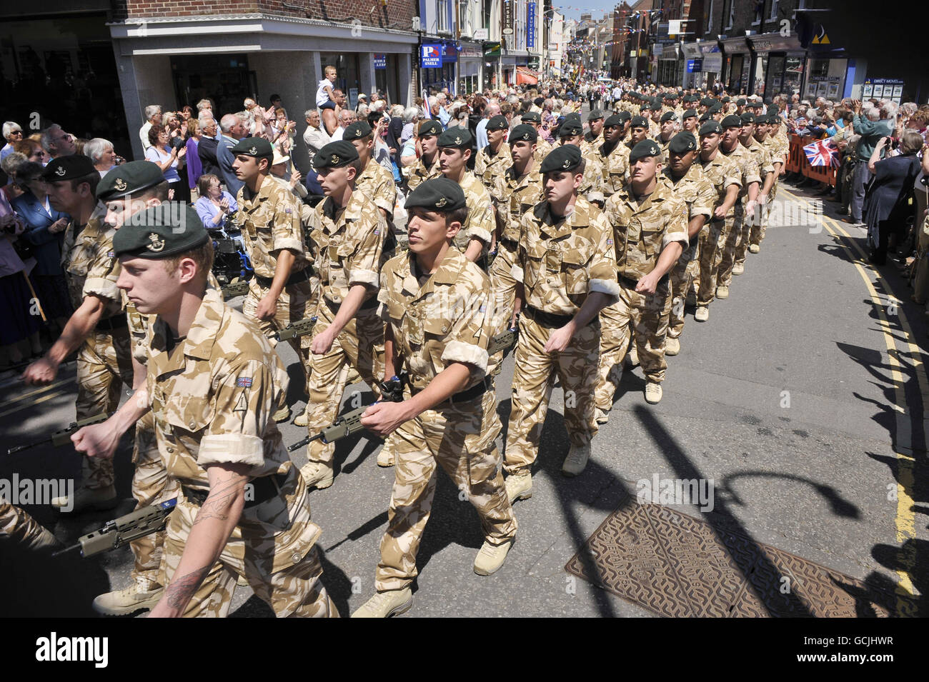 Soldiers from A Company 4th Battalion The Rifles (4 RIFLES) march ...