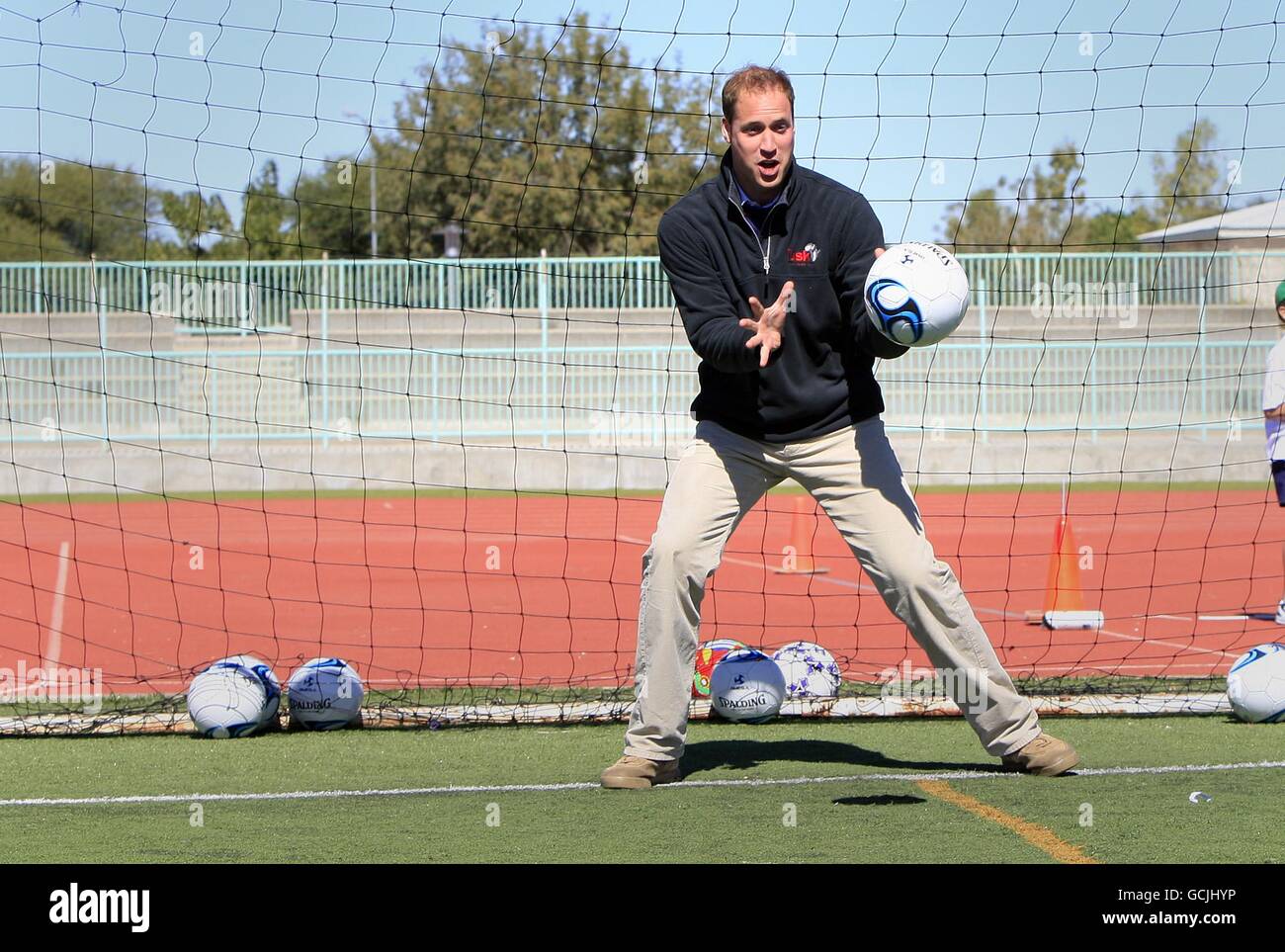 Full length royals royalty playing net mangak wc2010prince ...