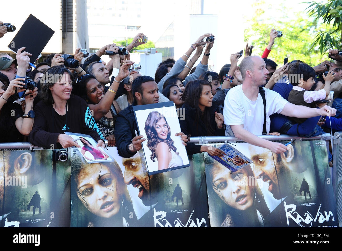 Abhishek Bachchan Stock Photos & Abhishek Bachchan Stock Images - Alamy