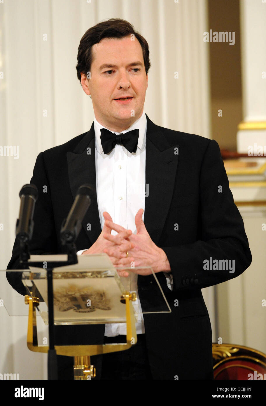 Chancellor George Osborne addresses the Mayor's Dinner to the Bankers ...