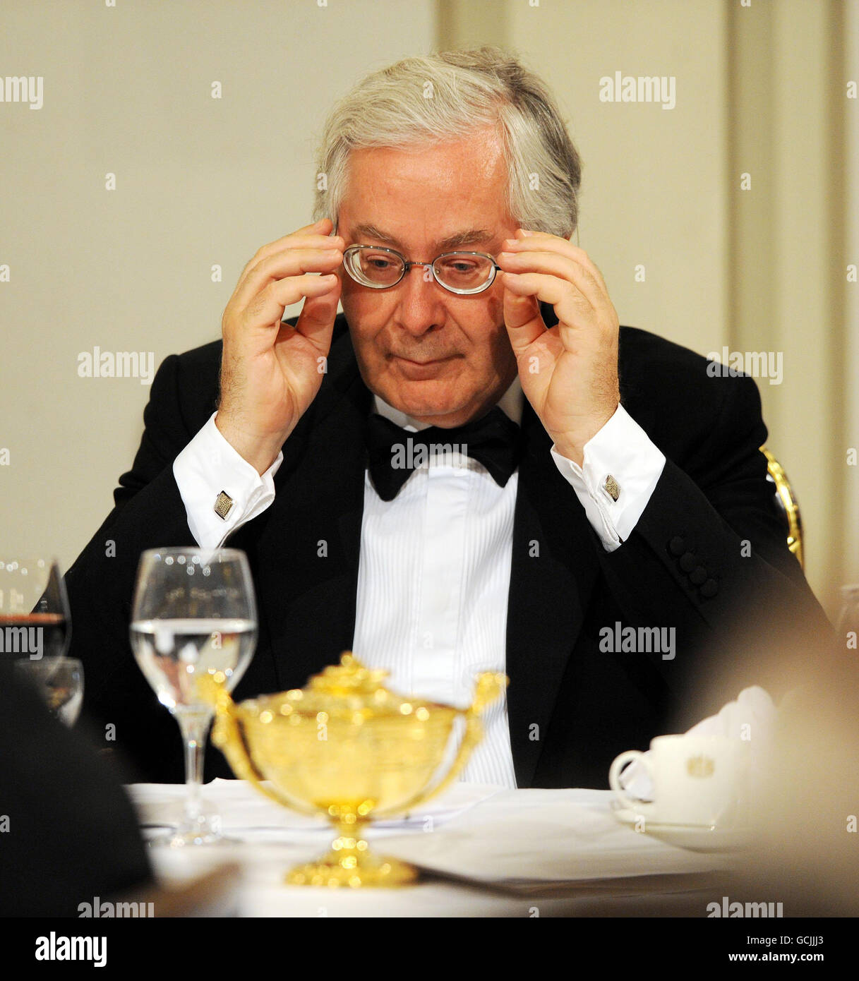 Mervyn King, Governor of the Bank of England attends the Mayor's Dinner ...