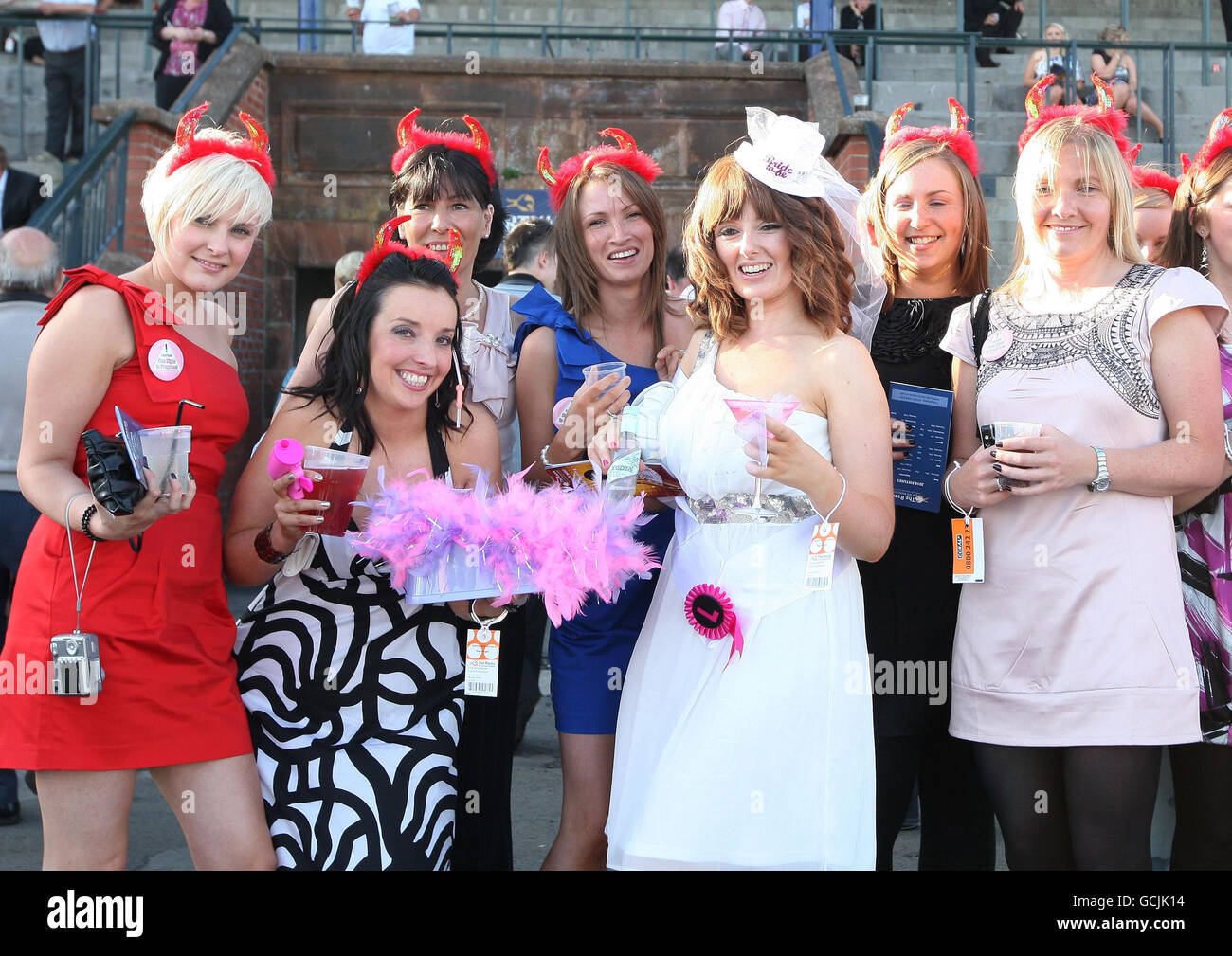 Horse Racing - Ayr Racecourse Stock Photo - Alamy