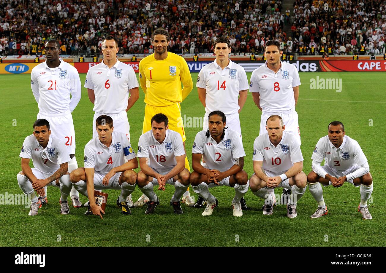 England team group back row l r ashley cole hi-res stock photography ...
