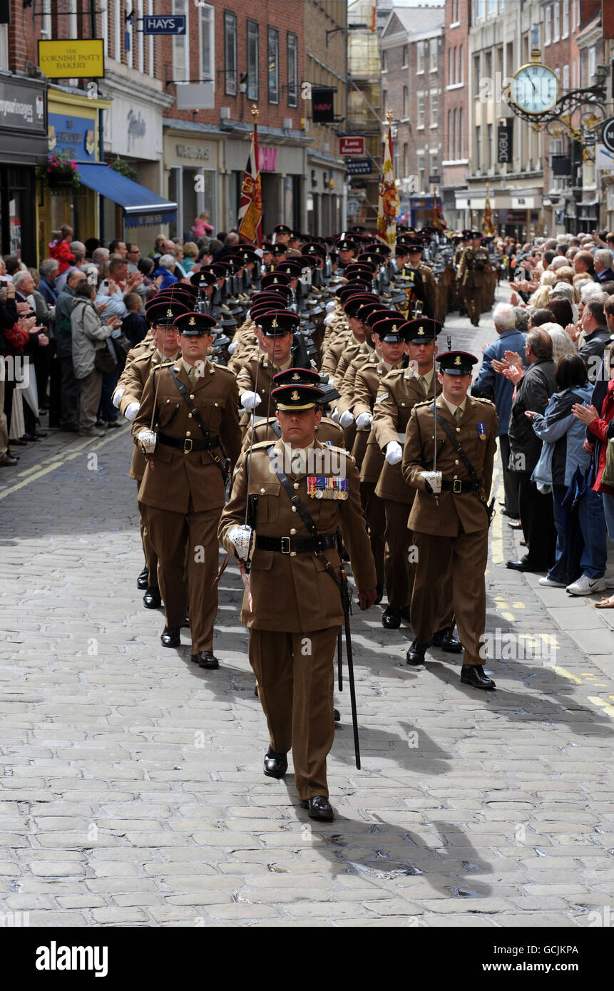 The Yorkshire Regiment use their Regimental Freedom rights to march ...