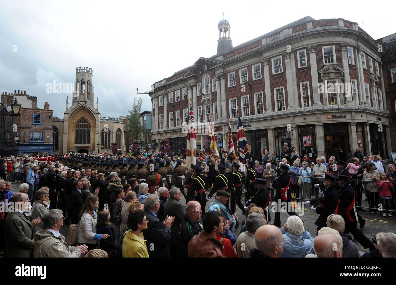 The Yorkshire Regiment use their Regimental Freedom rights to march ...
