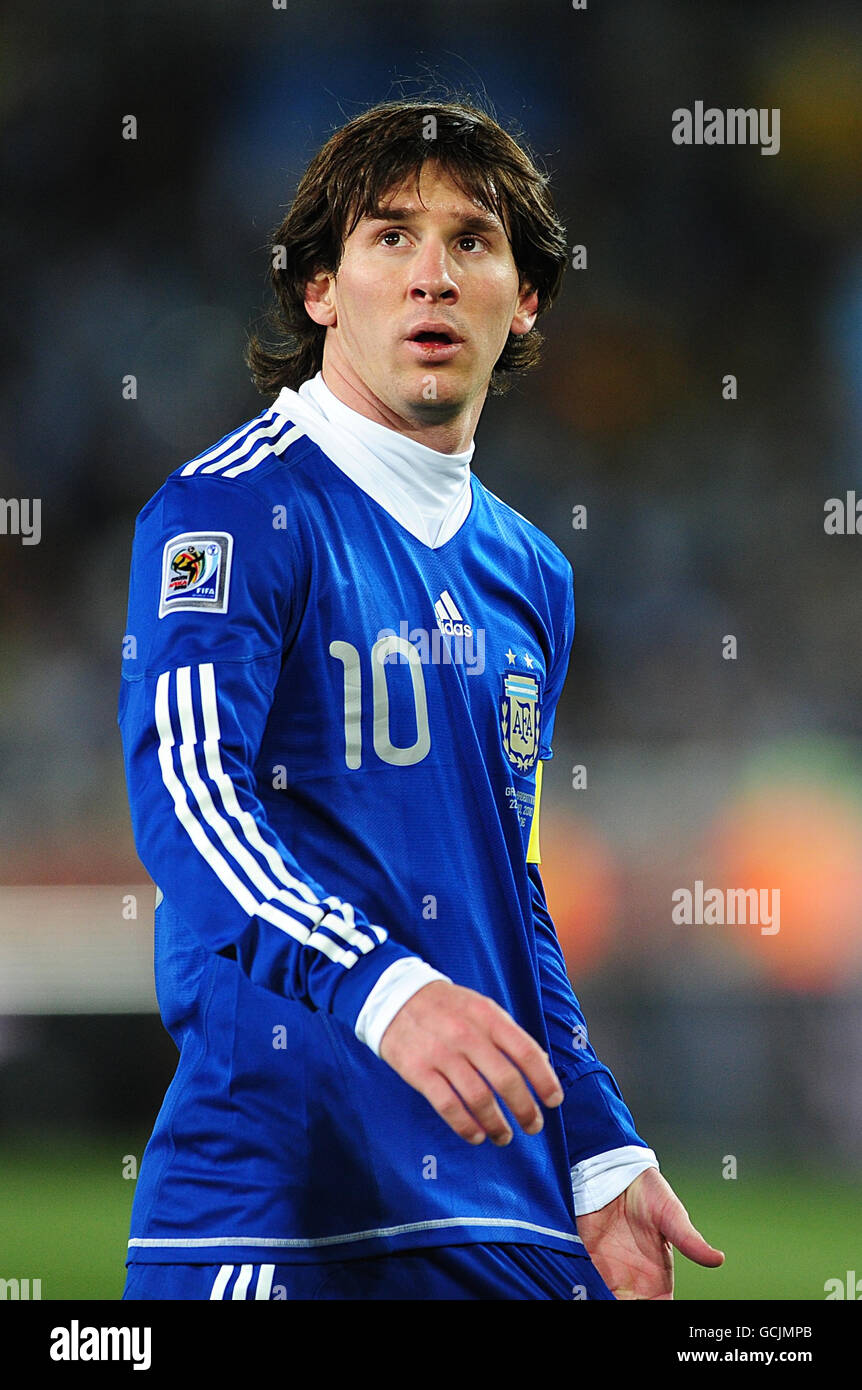 Leo messi 2010 hi-res stock photography and images - Alamy