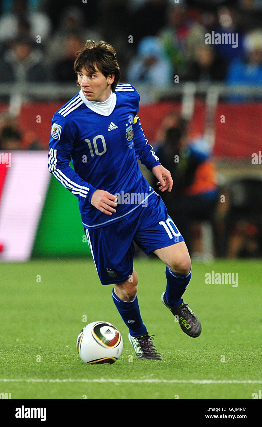 Lionel messi argentina 2010 hi-res stock photography and images - Alamy