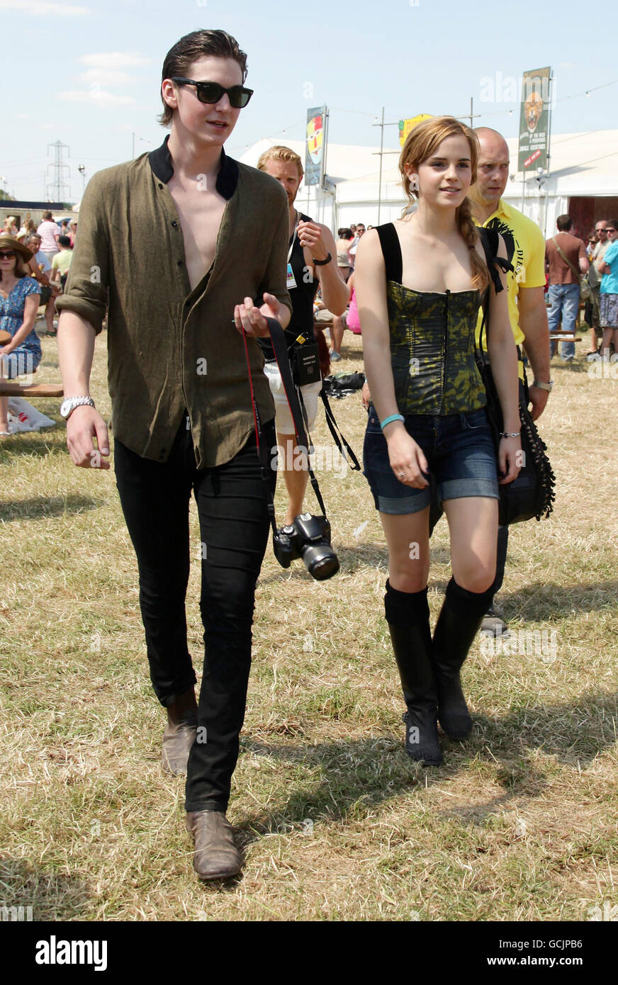 Glastonbury Festival 2010 - Friday. Emma Watson and George Craig of ...