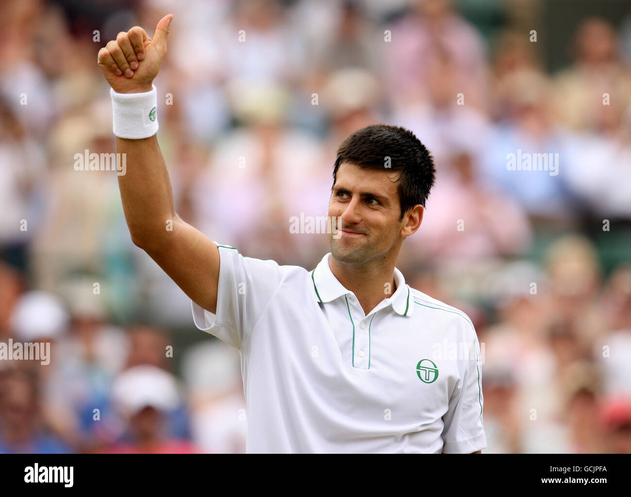 Serbias novak djokovic celebrates beating spains albert montanes hi-res ...