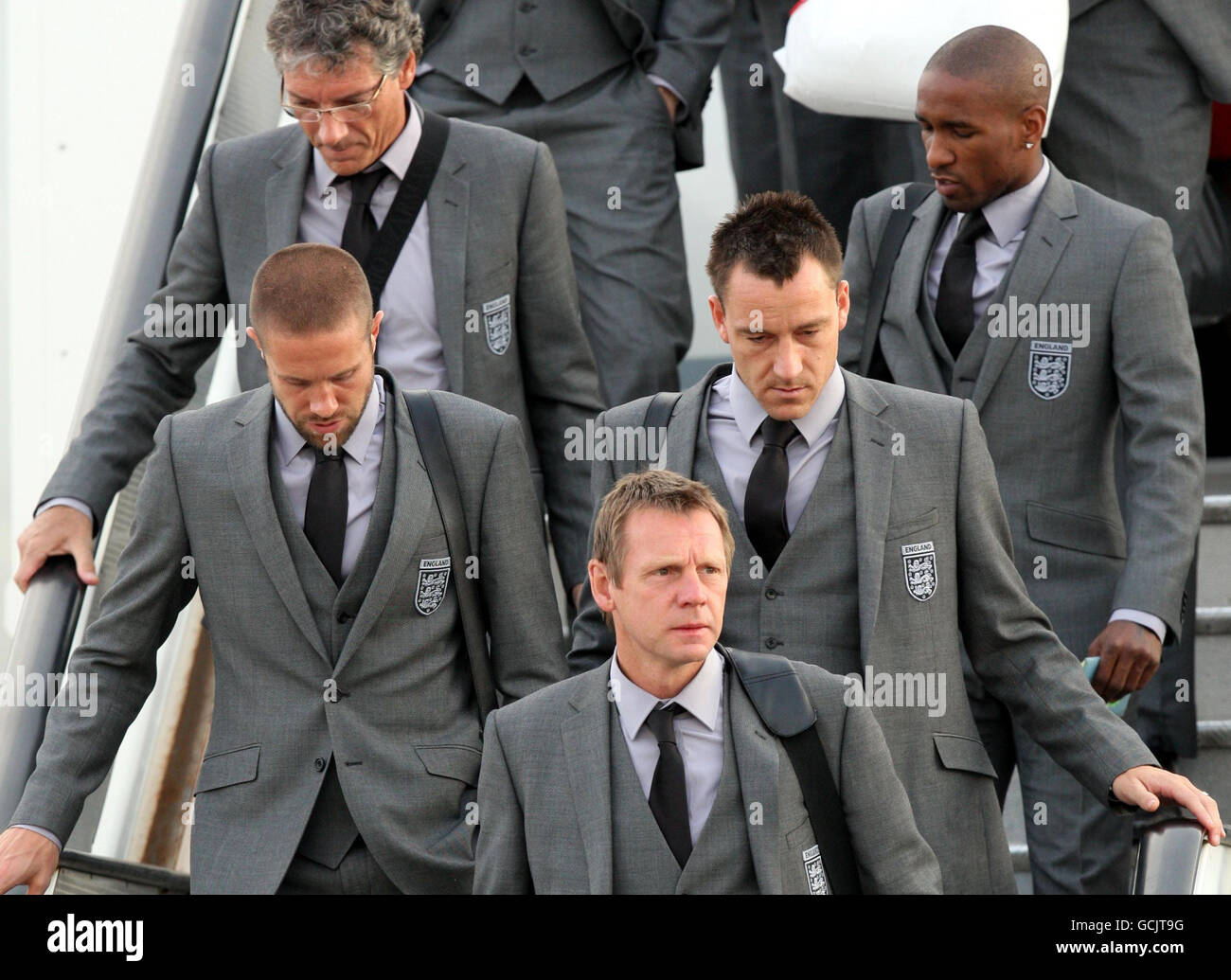 England coach Stuart Pearce (bottom) John Terry (centre, right ...