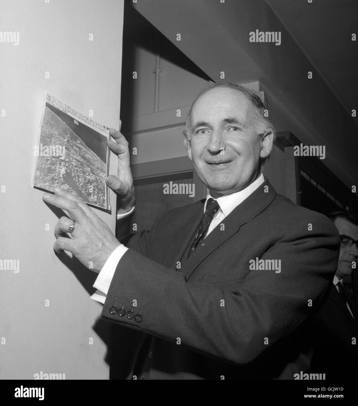 Moon surface pictures Black and White Stock Photos & Images - Alamy