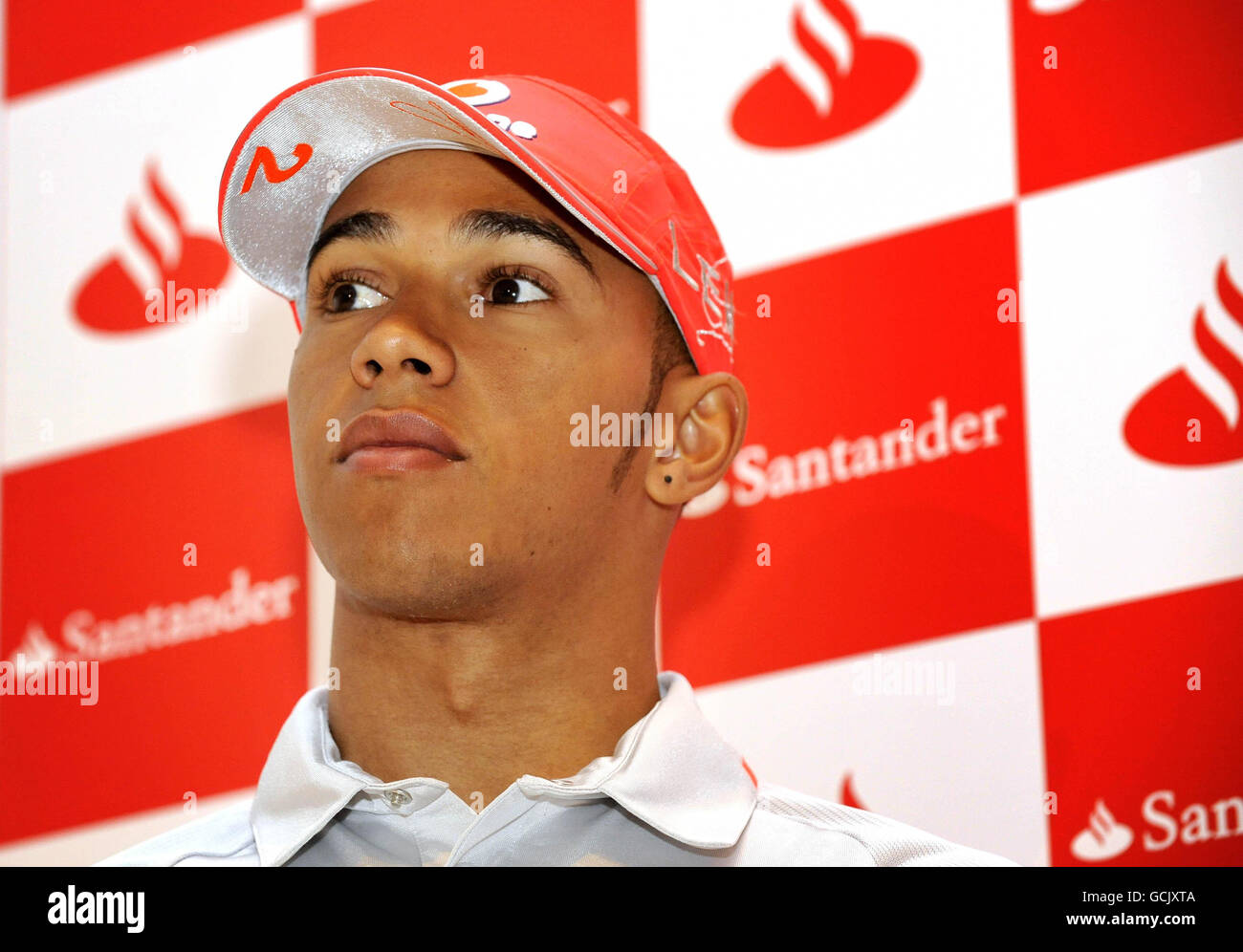 Auto mclaren head shot headshot portrait f1 cap mangsk hi-res stock ...