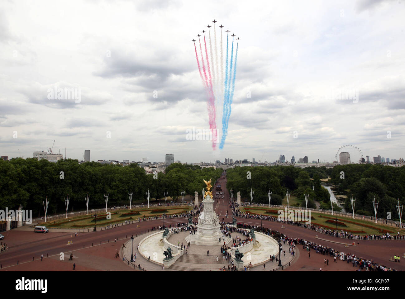 The Red Arrows flypast as cadets parade down The Mall, in central ...