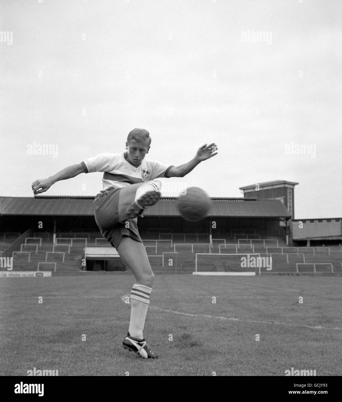 The old den millwall hi-res stock photography and images - Alamy
