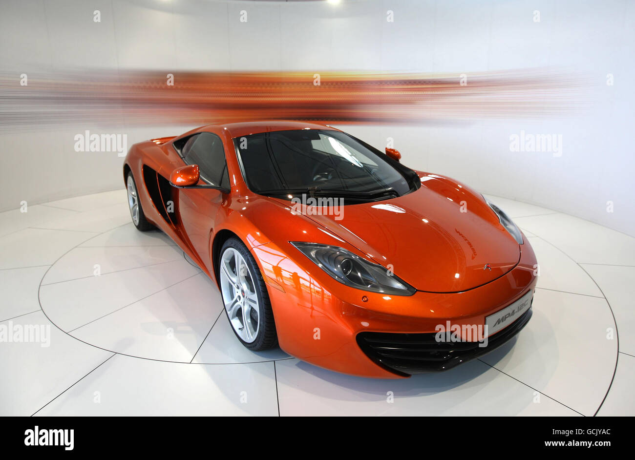 Mcclaren cars hi-res stock photography and images - Alamy