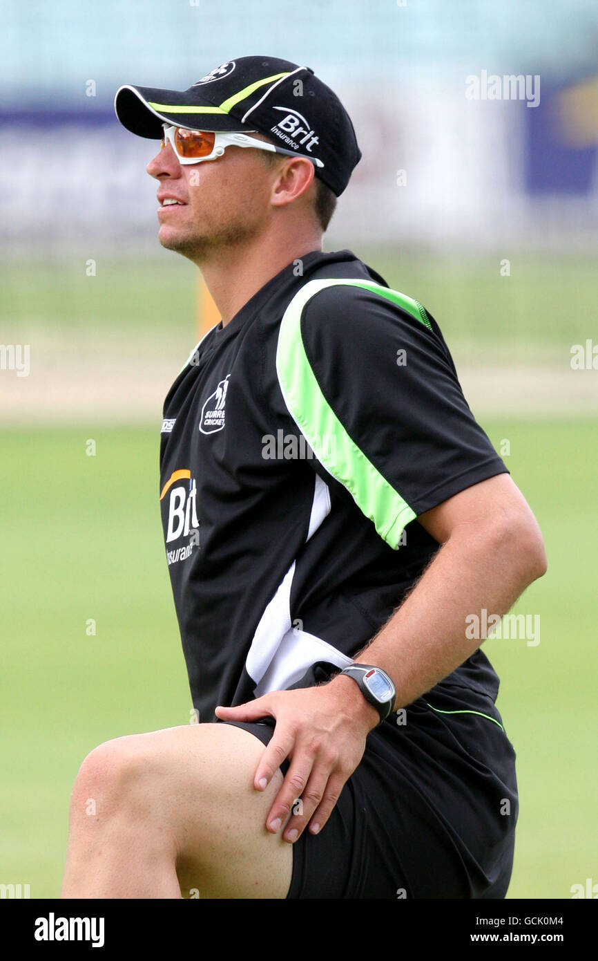 Surrey's Andre Nel stretches during a pre-match warm up session Stock ...