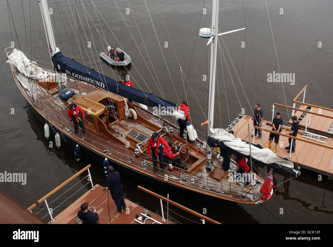 The Royal 63 ft racing yacht Bloodhound arrives at its new berth ...