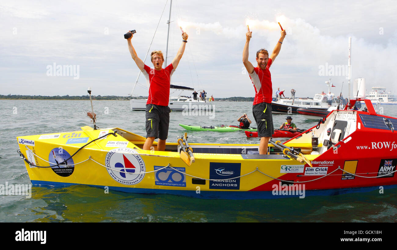 British Army doctors, Captain Hamish Reid (left) and Captain Nick ...