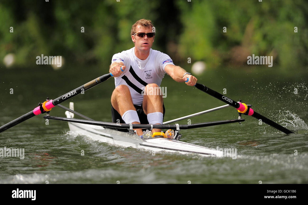 Rowing henley half length mid top boat mangsk ampics hi-res stock ...