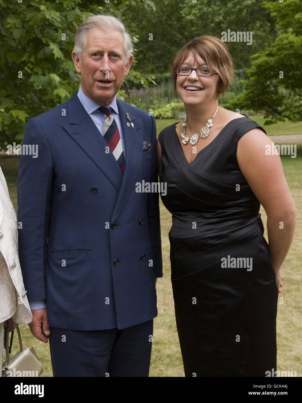 Charles leads tributes to fallen police officers Stock Photo - Alamy