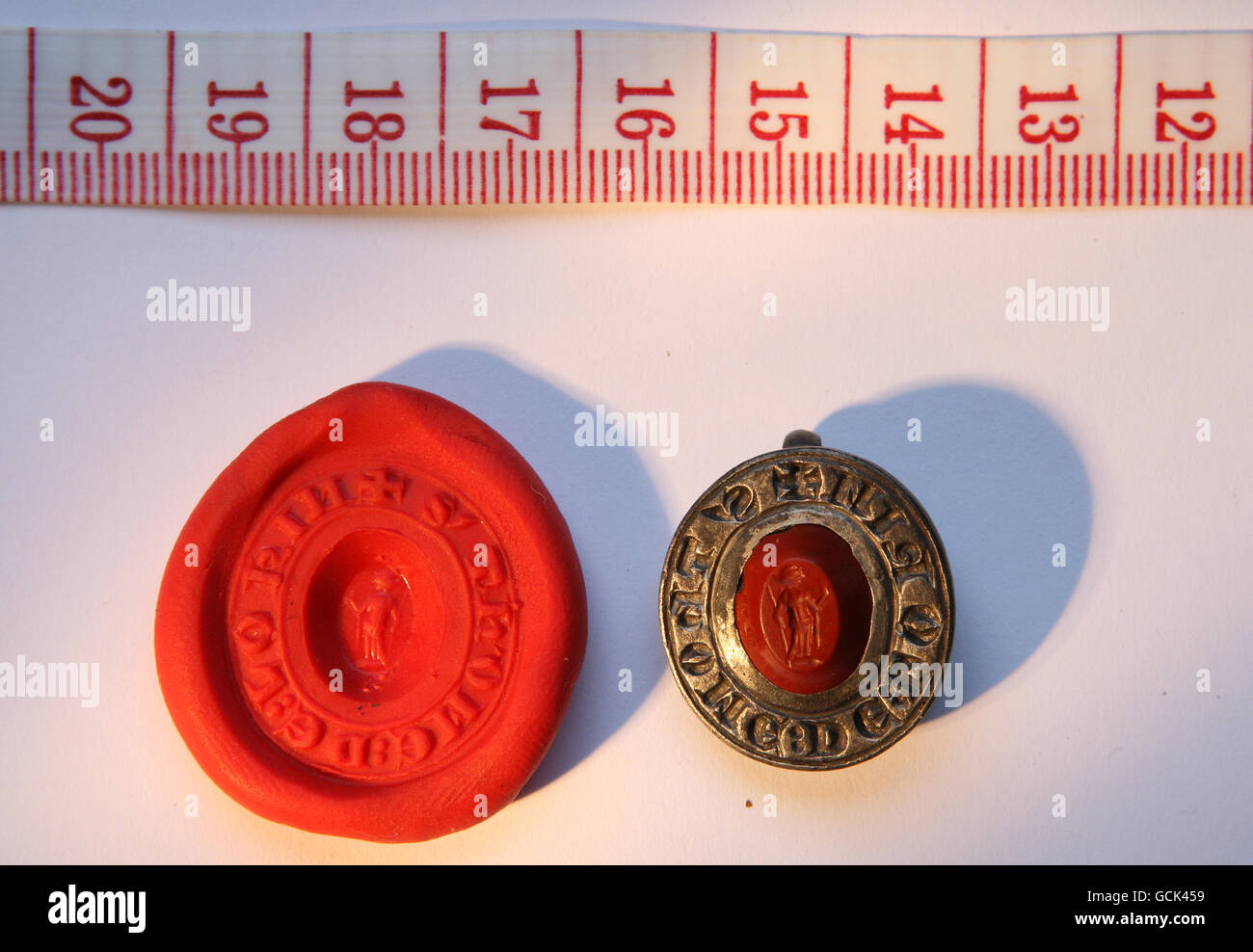 Roman stone seal hi-res stock photography and images - Alamy