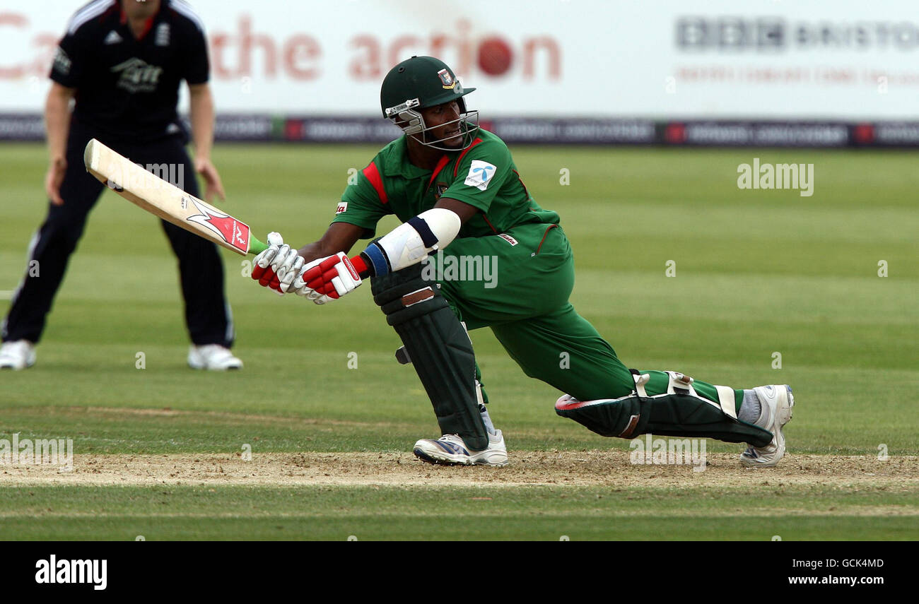 Bangladesh's Jahurul Islam in action during the Second One Day ...