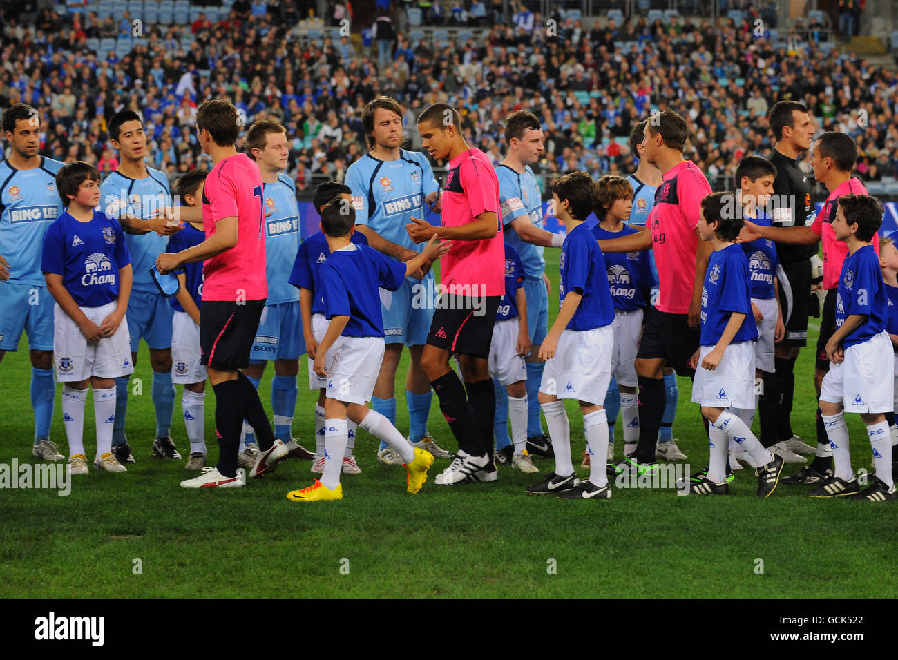 Everton fc pre match hi-res stock photography and images - Alamy