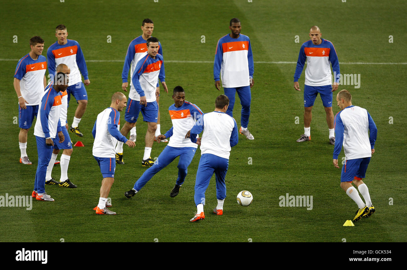 World cup 2010 final netherlands v hi-res stock photography and images ...