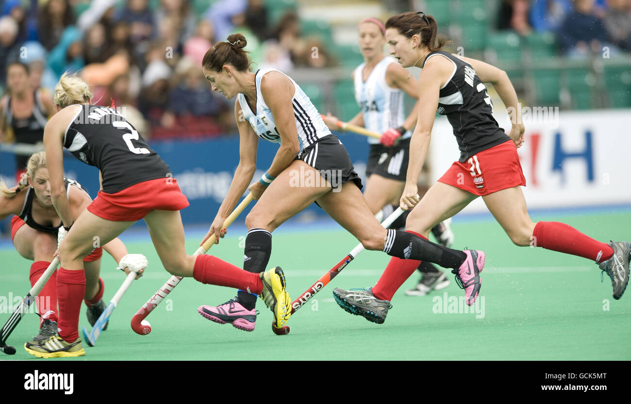 New Zealand's Emily Naylor (left) and Stacey Michelsen (right ...
