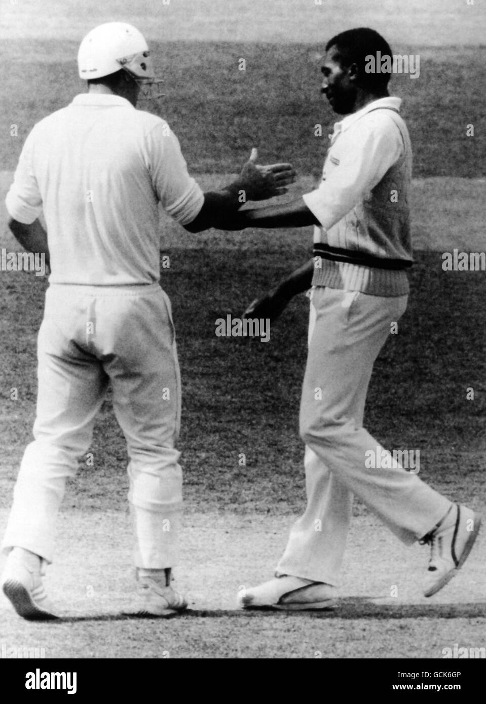 Middlesex's Keith Brown congratulates team mate Neil Williams Stock ...