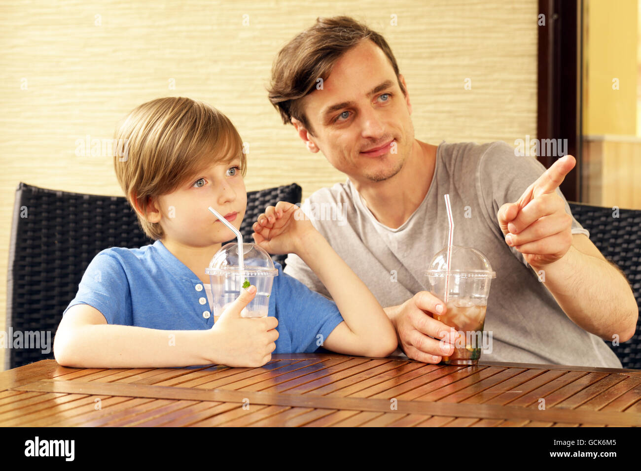 Kid ice tea hi-res stock photography and images - Alamy