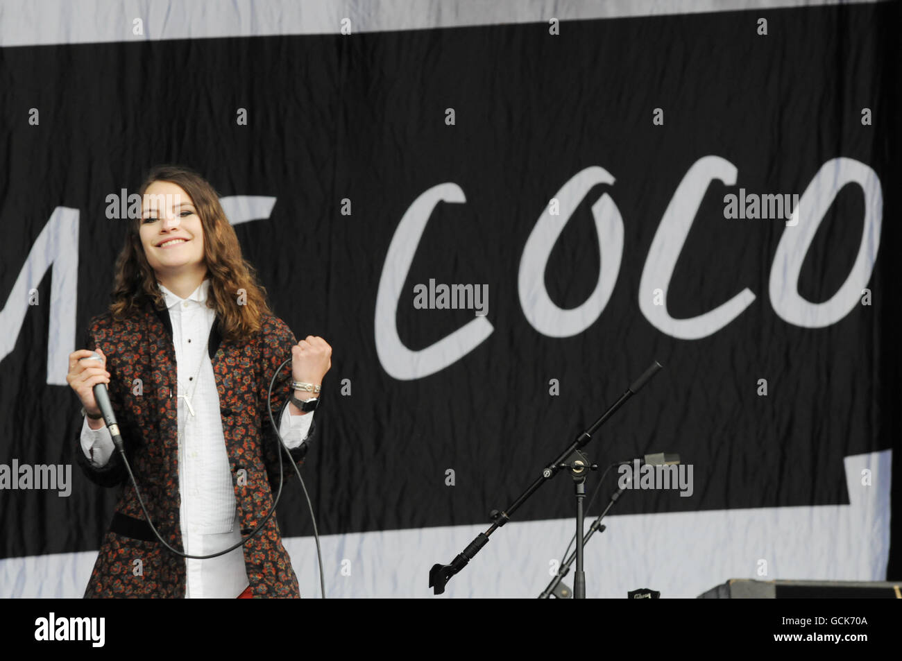 Coco Sumner (Sting's daughter) of I Blame Coco, performs live on ...