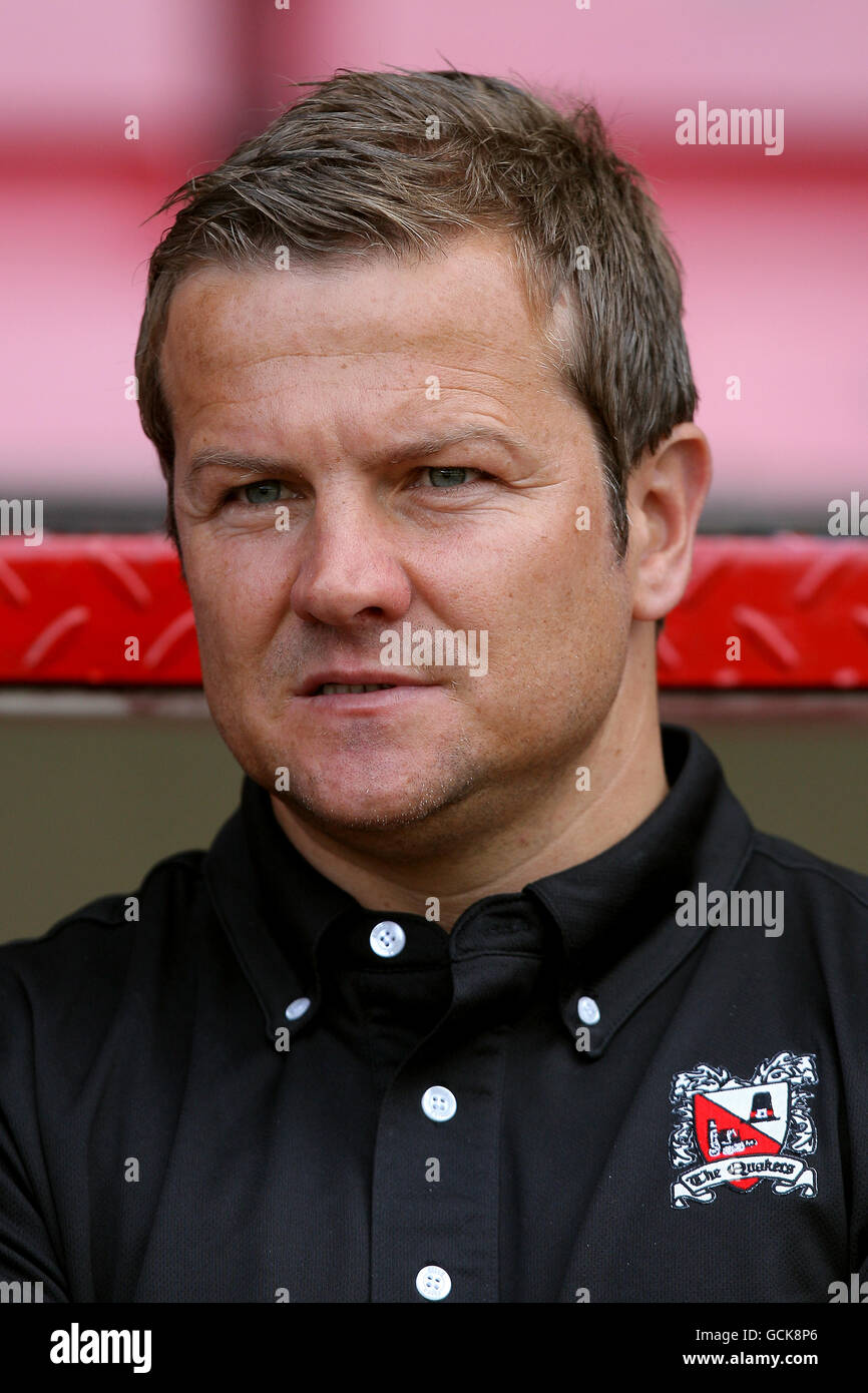 Darlington manager mark cooper hi-res stock photography and images - Alamy