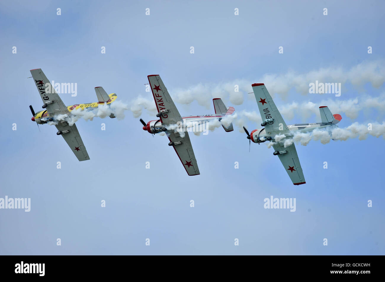 Yak aircraft hi-res stock photography and images - Alamy