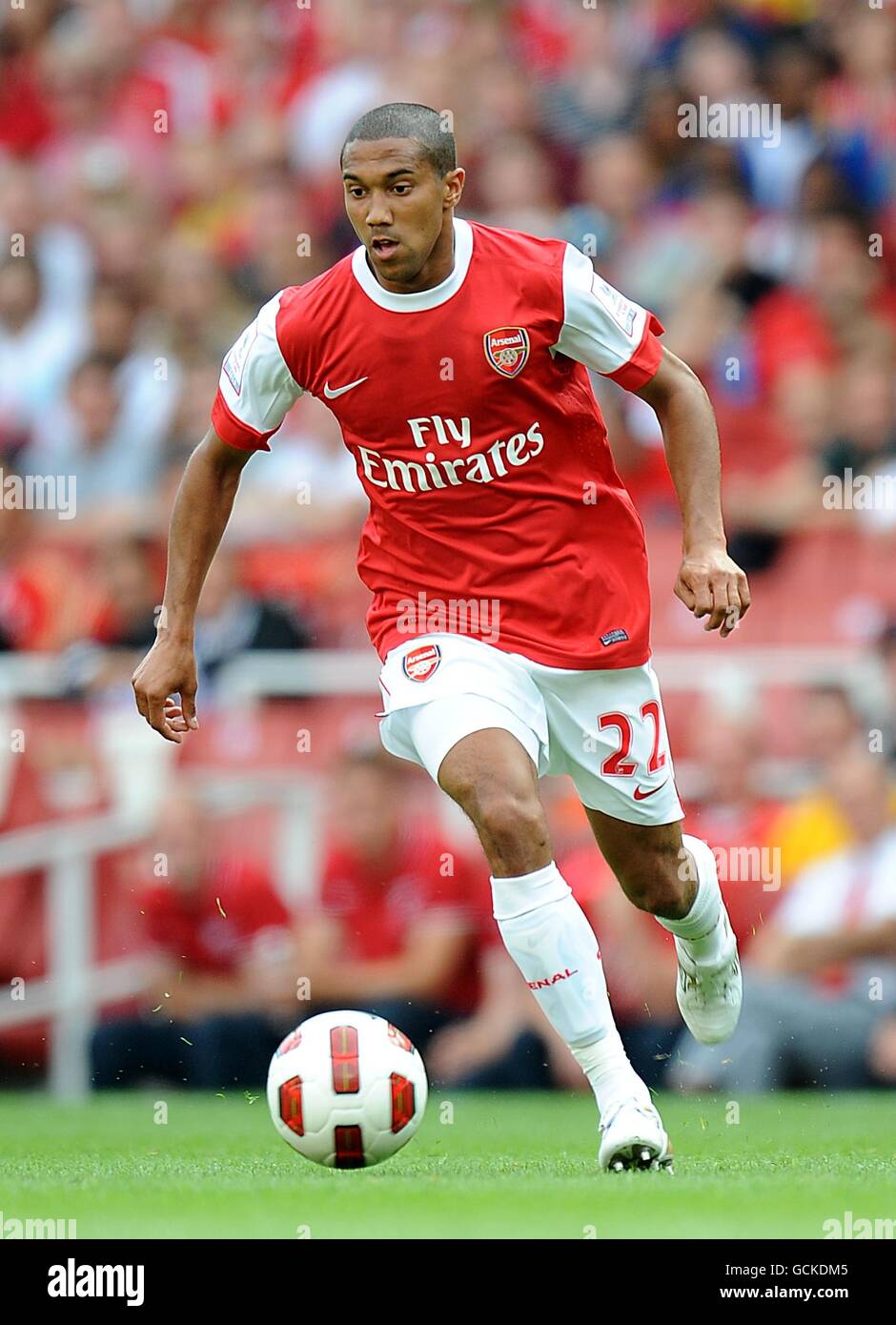 Soccer emirates cup 2010 arsenal v ac milan emirates stadium hi-res ...