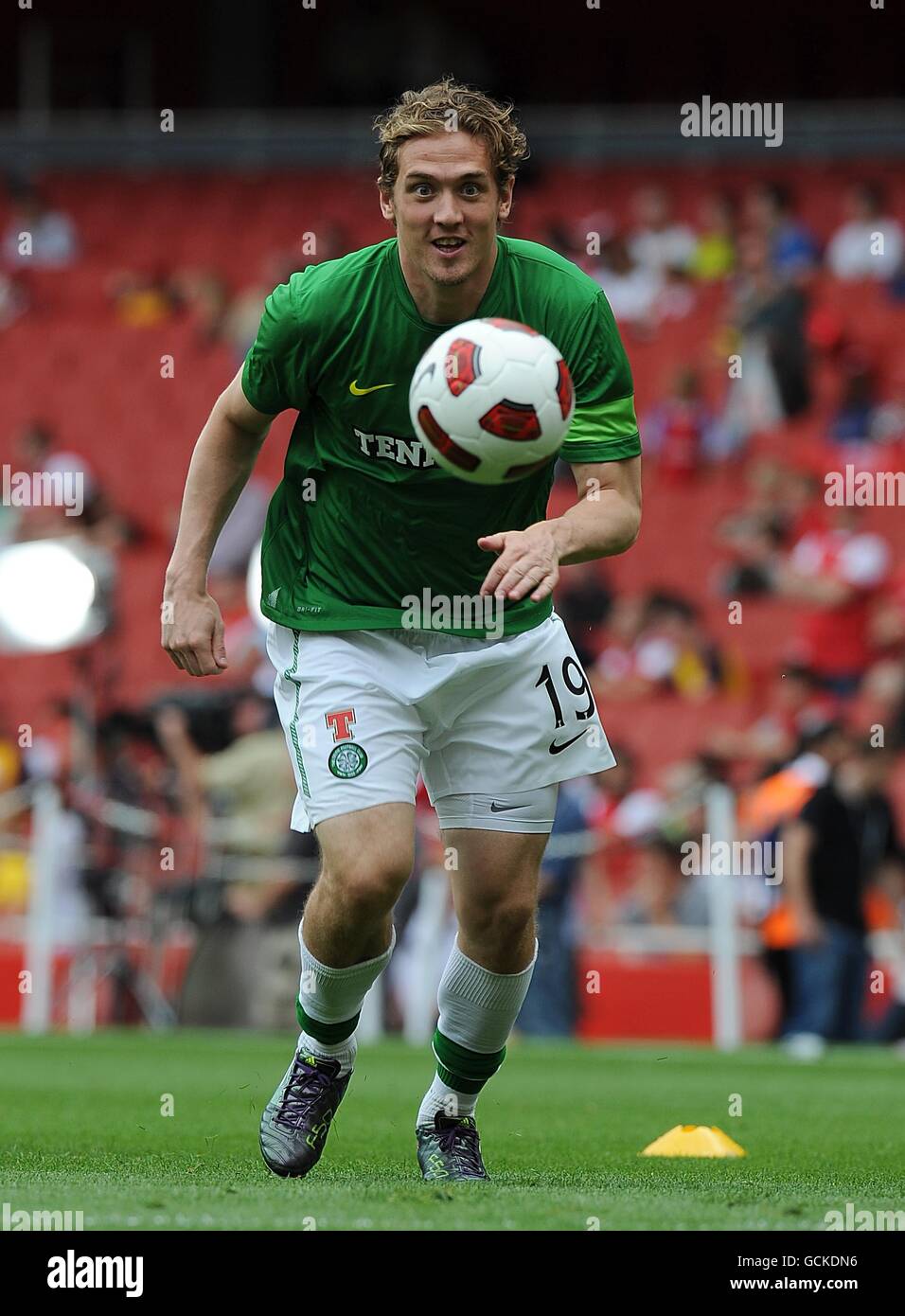Soccer emirates cup 2010 celtic v olympique lyonnais emirates stadium ...