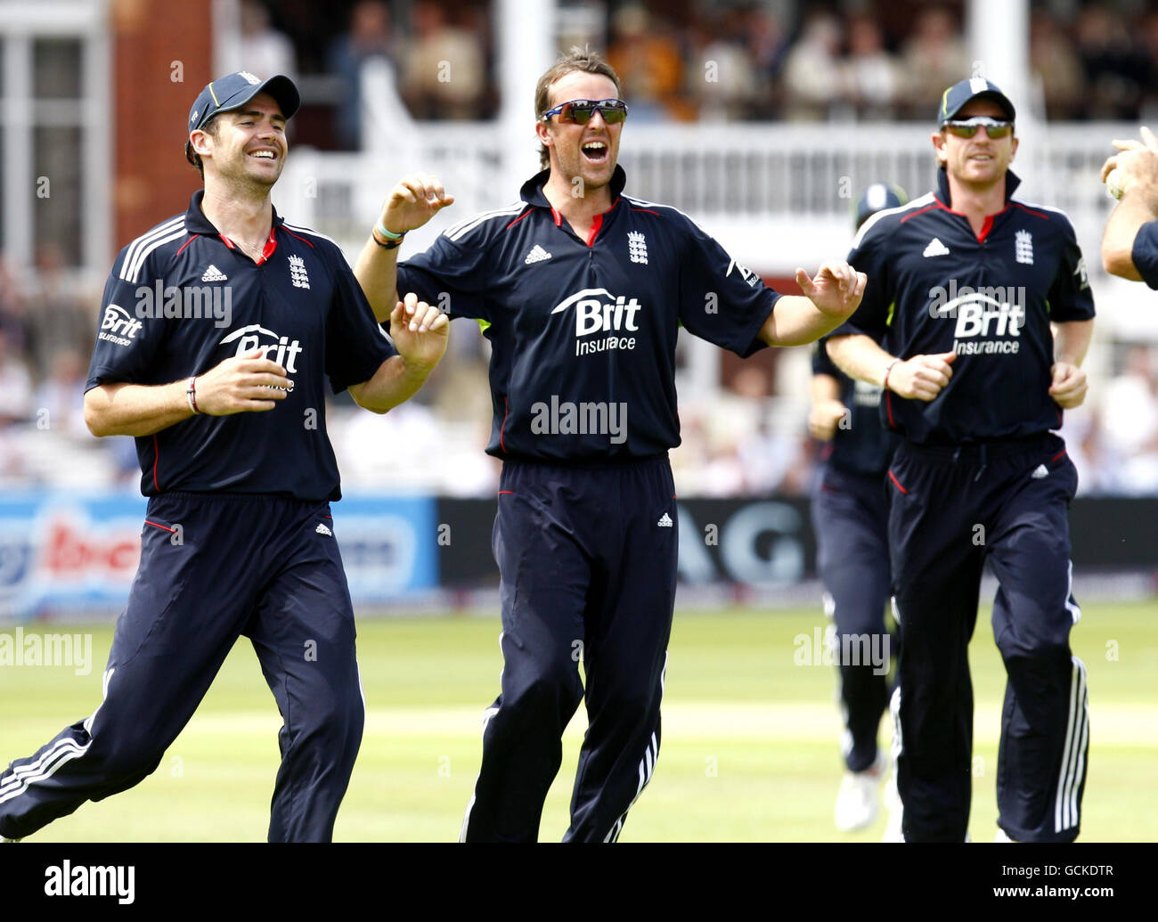 England's Graeme Swann celebrates with James Anderson after dismissing ...