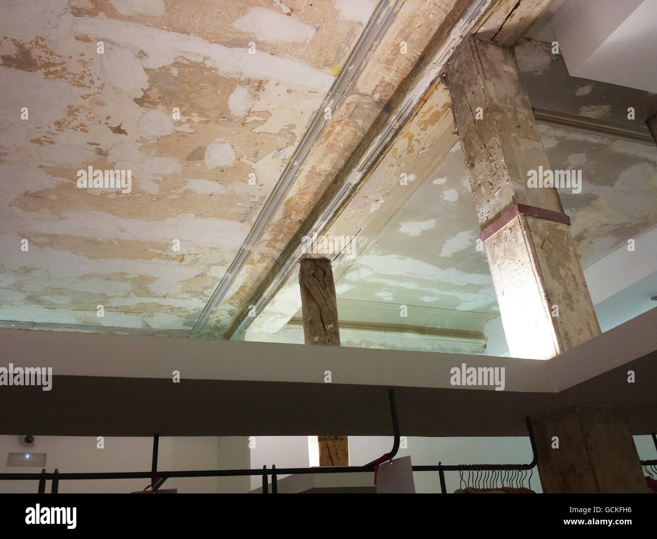 House under construction interior hi-res stock photography and images ...