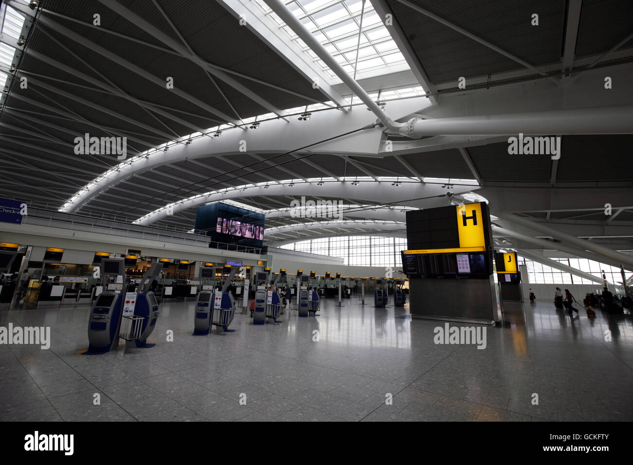 Stock - Heathrow Airport - Terminal Five Stock Photo - Alamy