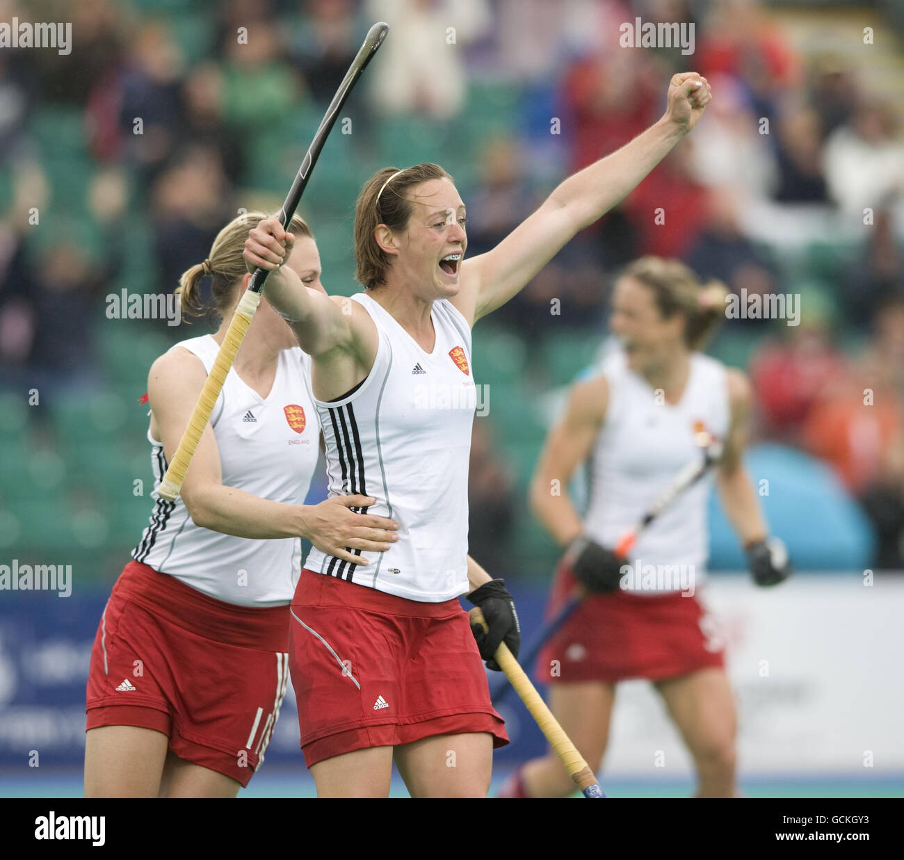 England's Hannah Macleod (centre) celebrates during the the Women's ...