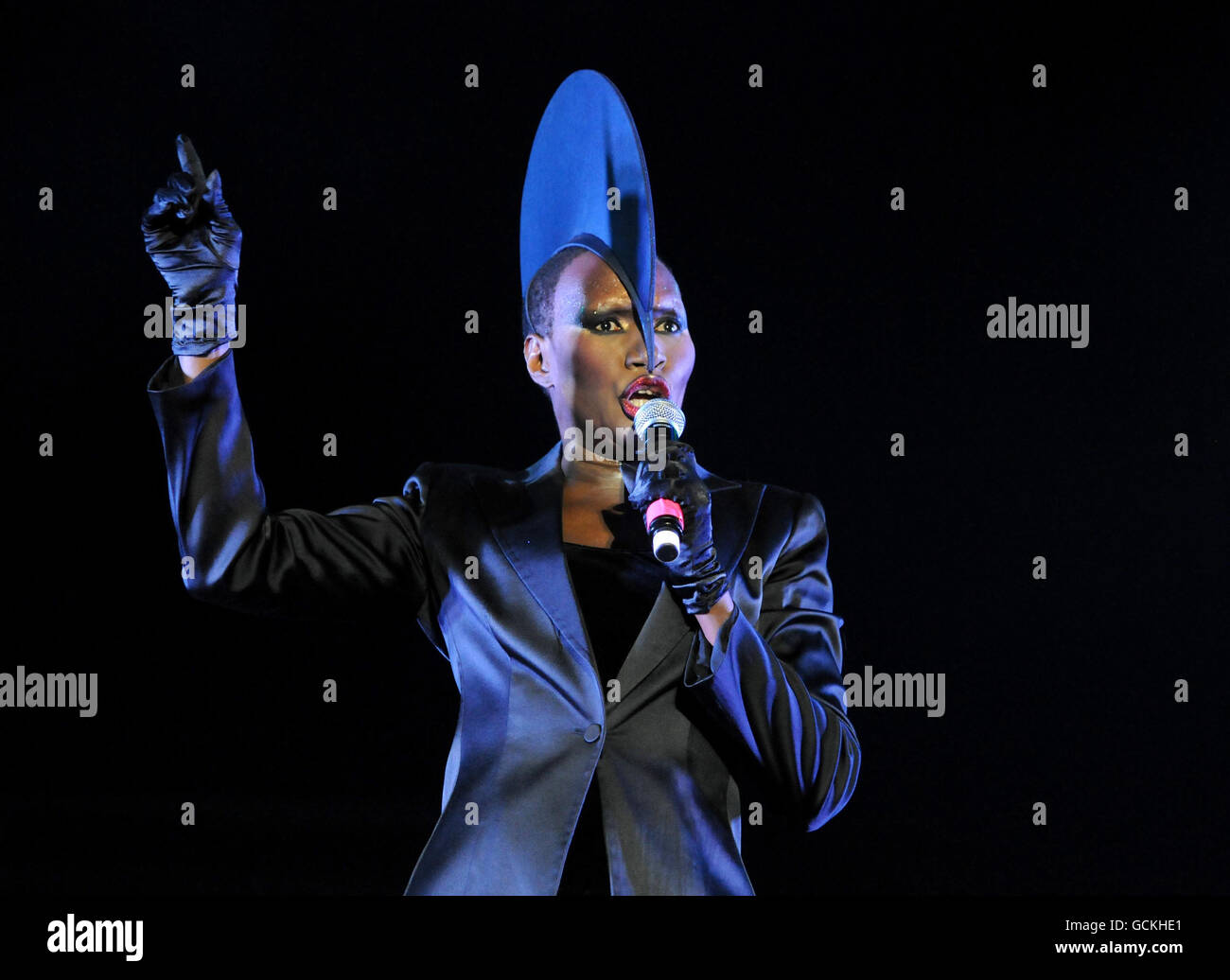 Grace jones performs live on stage lovebox in victoria park hi-res ...