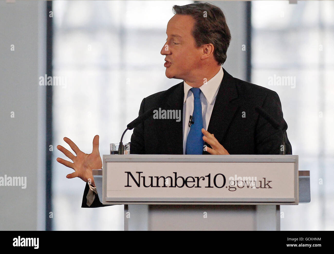 Cameron visits Liverpool Stock Photo - Alamy