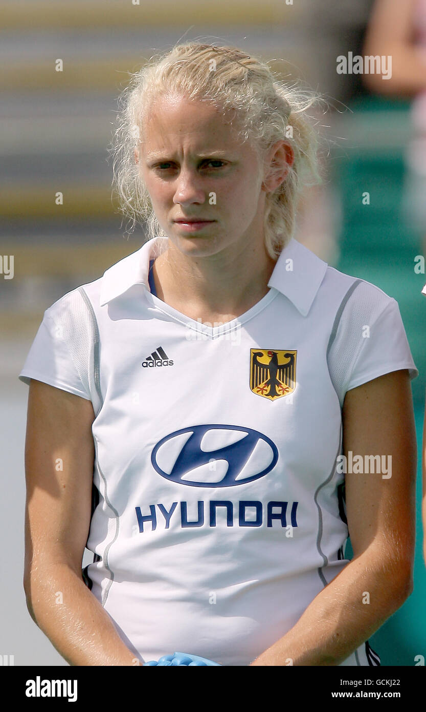 Jennifer plass hi-res stock photography and images - Alamy