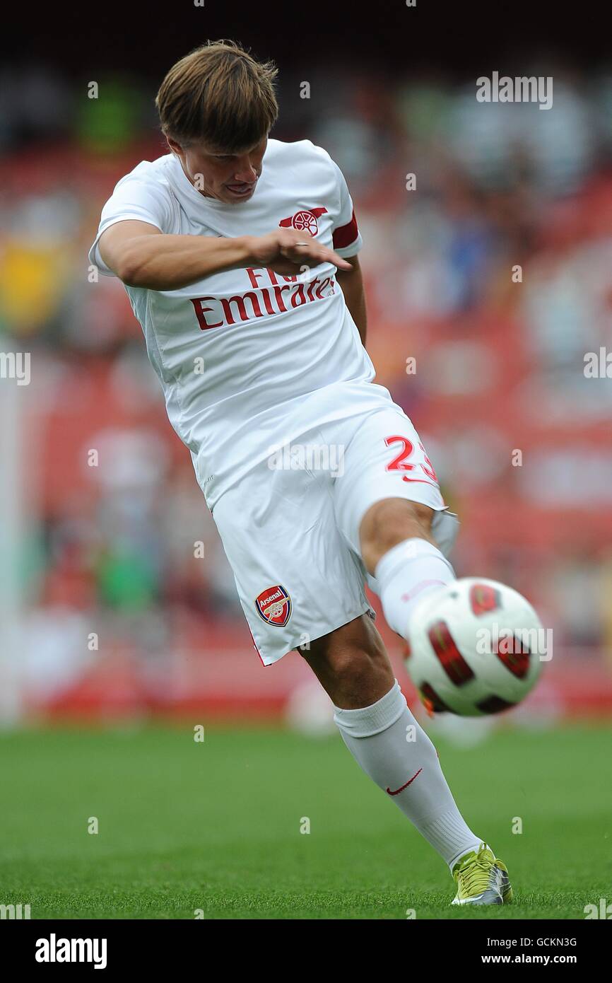 Andrey arshavin arsenal hi-res stock photography and images - Alamy