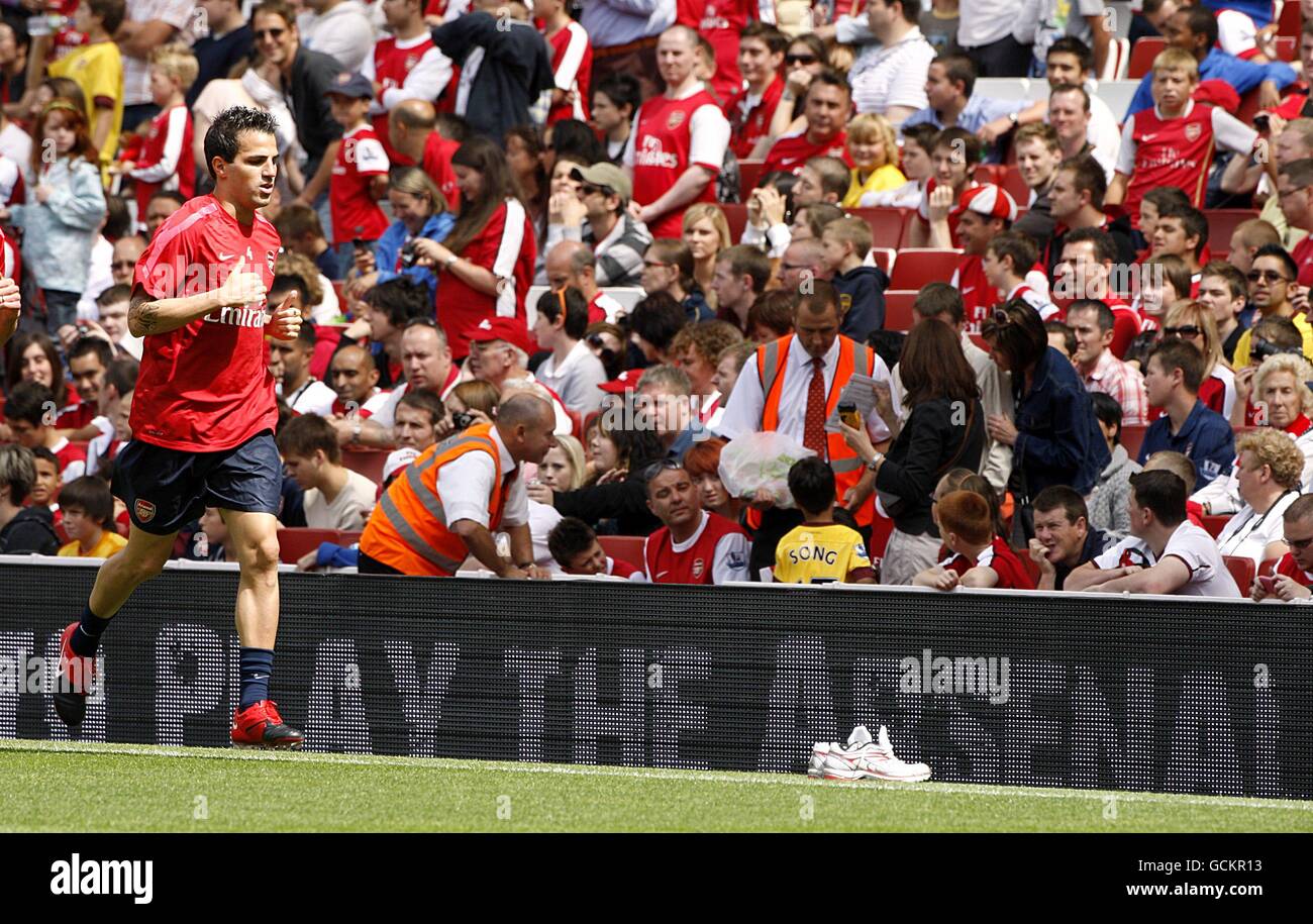 Soccer - Barclays Premier League - Arsenal Training Session - Emirates ...