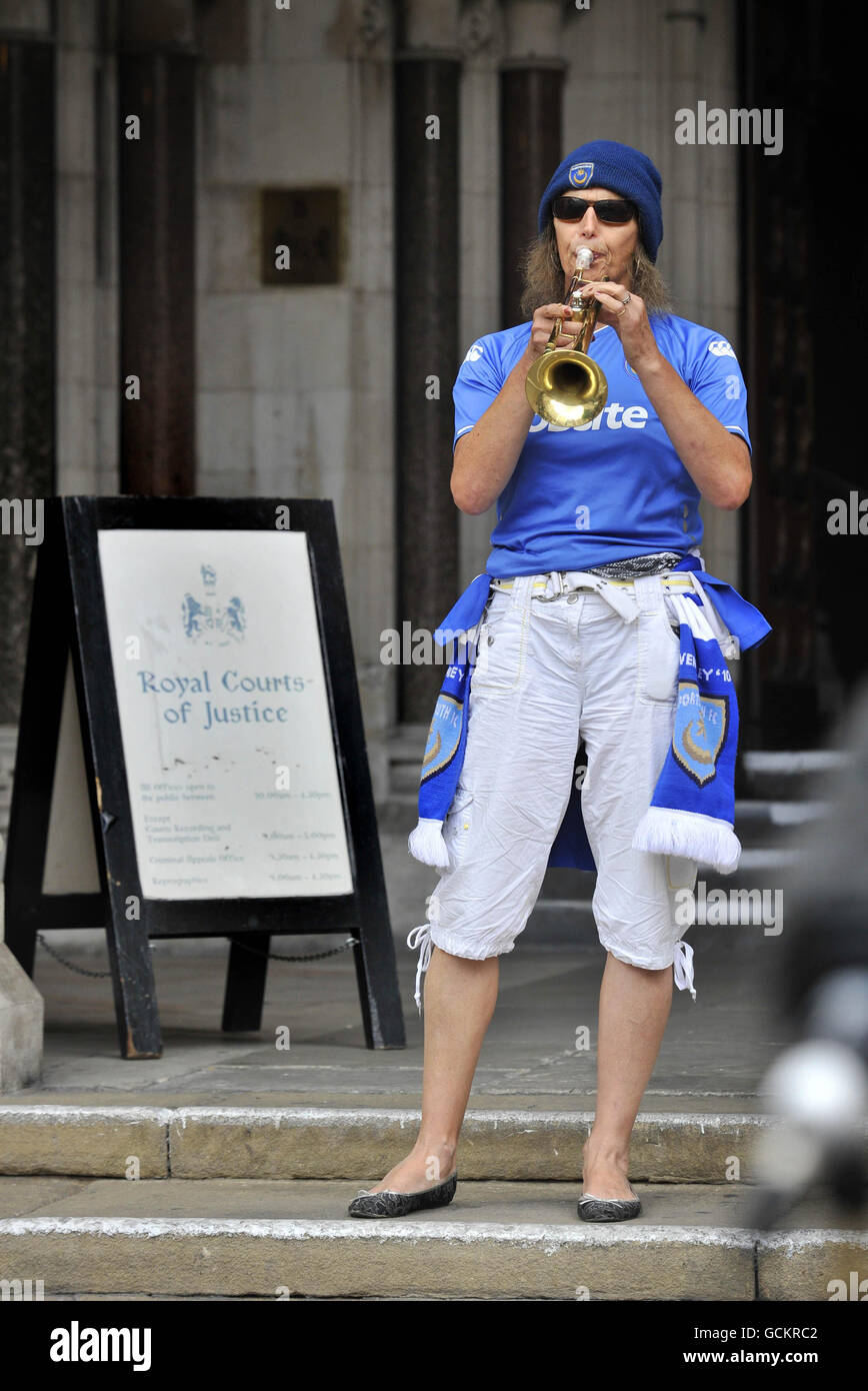 Jo collins hi-res stock photography and images - Alamy