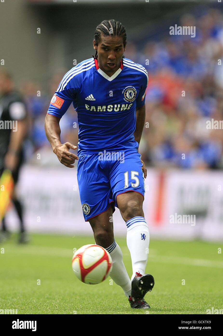 Soccer - FA Community Shield - Chelsea v Manchester United - Wembley ...