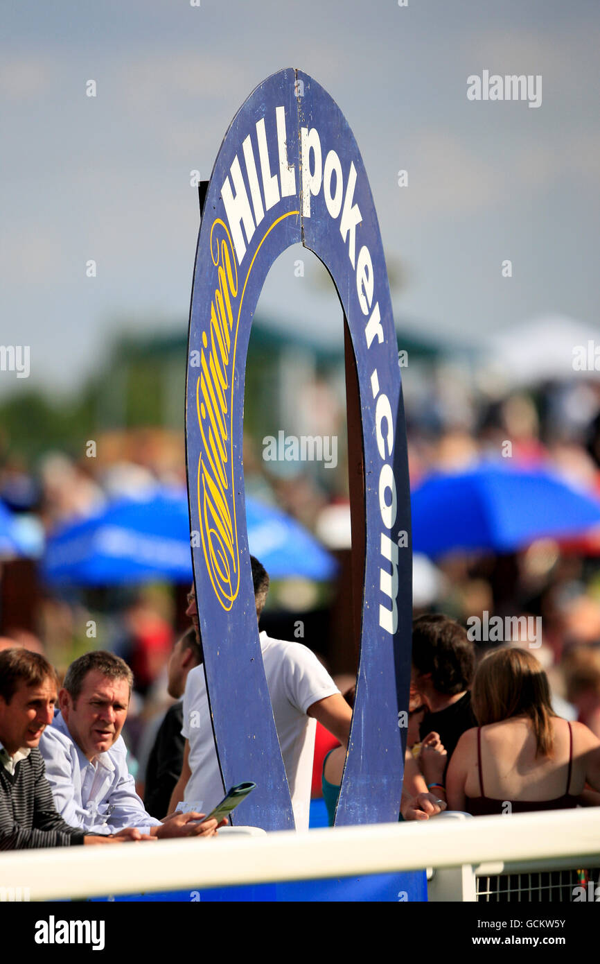 William hill signage at ripon racecourse hi-res stock photography and ...